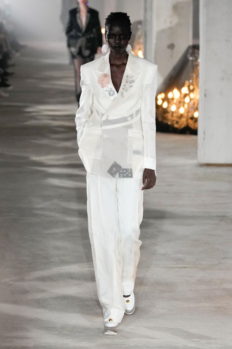 Undercover S/S 24 Show (Undercover)