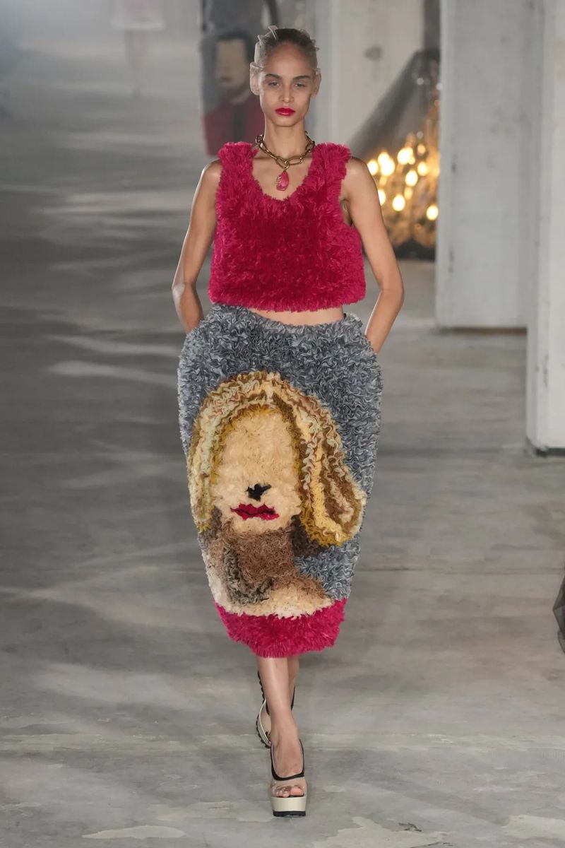 Undercover S/S 24 Show (Undercover)