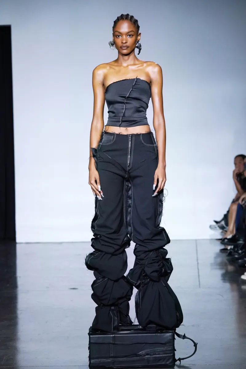 Sami Miró Vintage S/S 24 Show (Sami Miró Vintage)