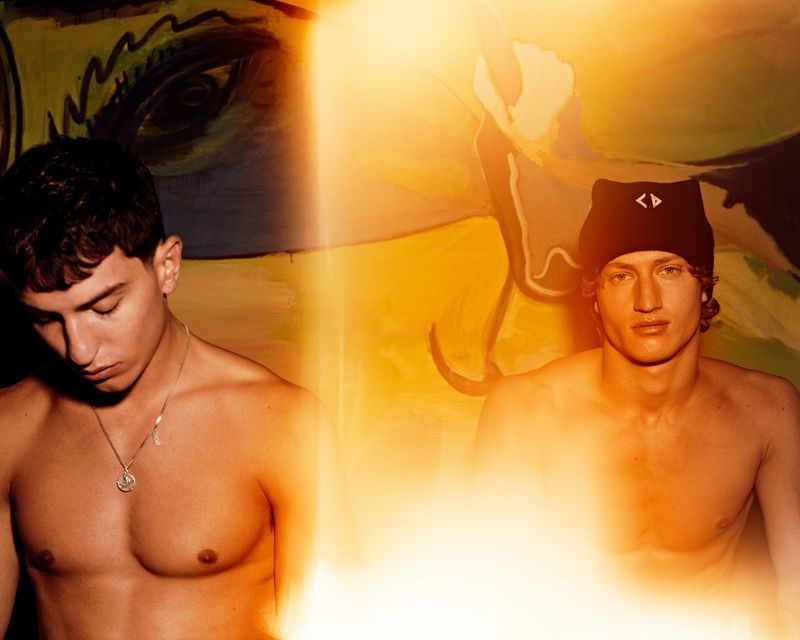 Doing ski (Arena Homme +)