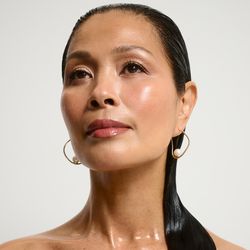 Eleanor Simon - Model Profile - Photos & latest news