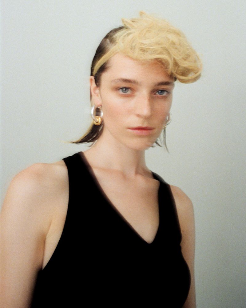 Rohstoff by Maxine Van Endert (Kunst Magazine)