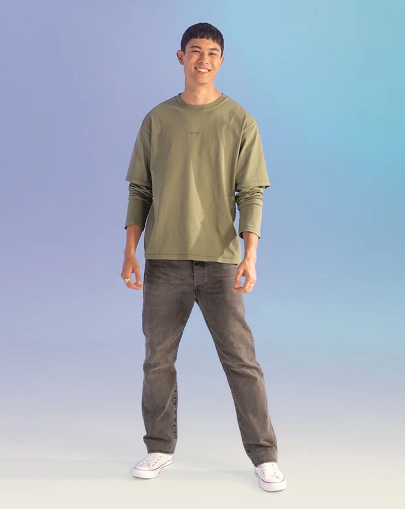 LEVI'S ITS GIFTING SEASON Christmas Campaign 2023 by Wanda Domingo (Levi's)