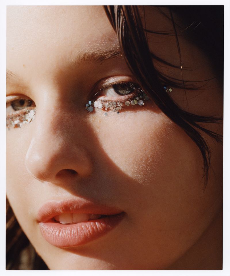 Ever Anderson (Behind the Blinds)