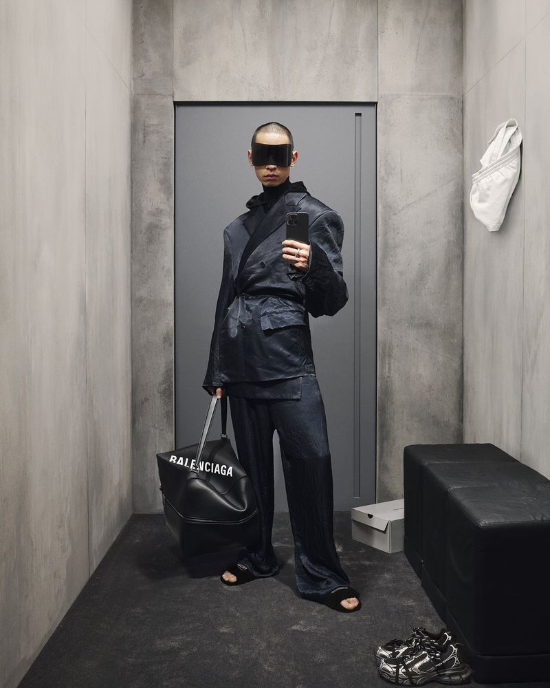 Balenciaga Fitting Room Campaign 2023 (Balenciaga)