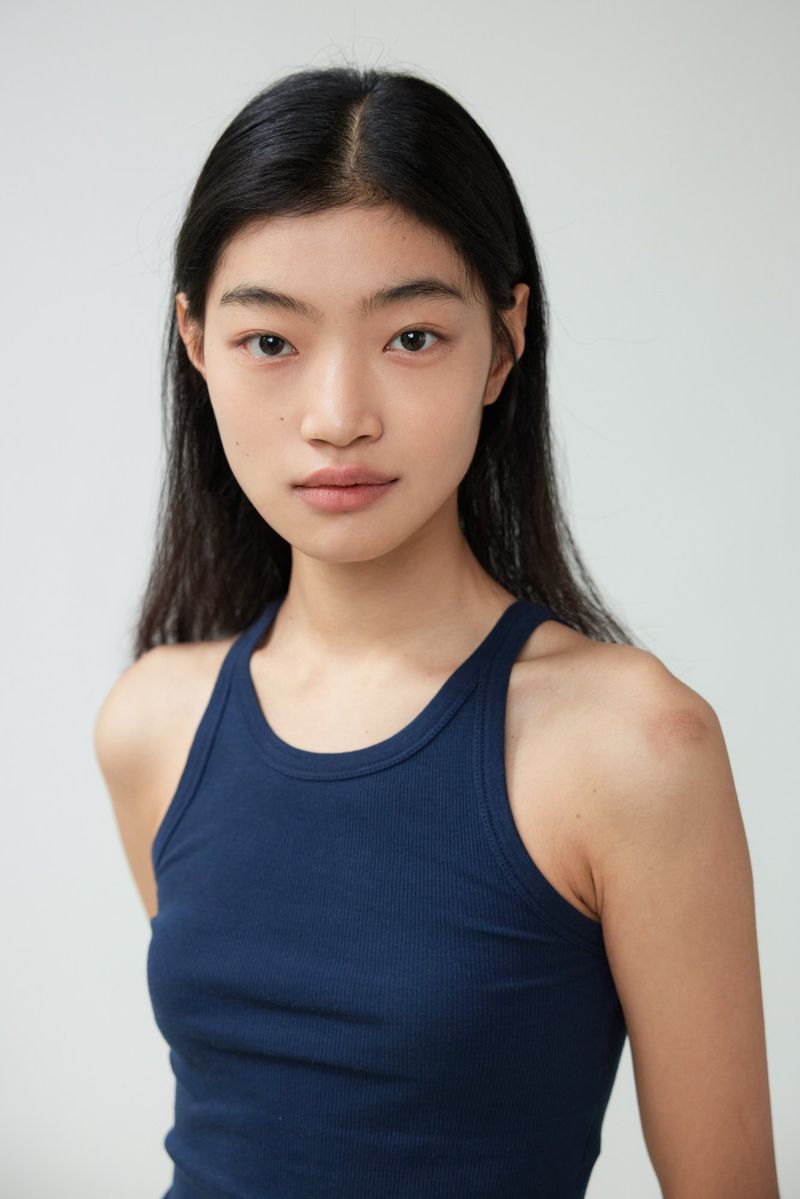 MNG Models 2021 Polaroids (Polaroids-Digitals)