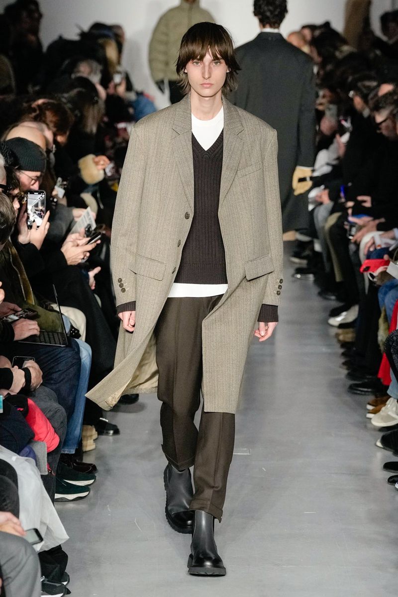 Neil Barrett F/W 24 Men's Show (Neil Barrett)