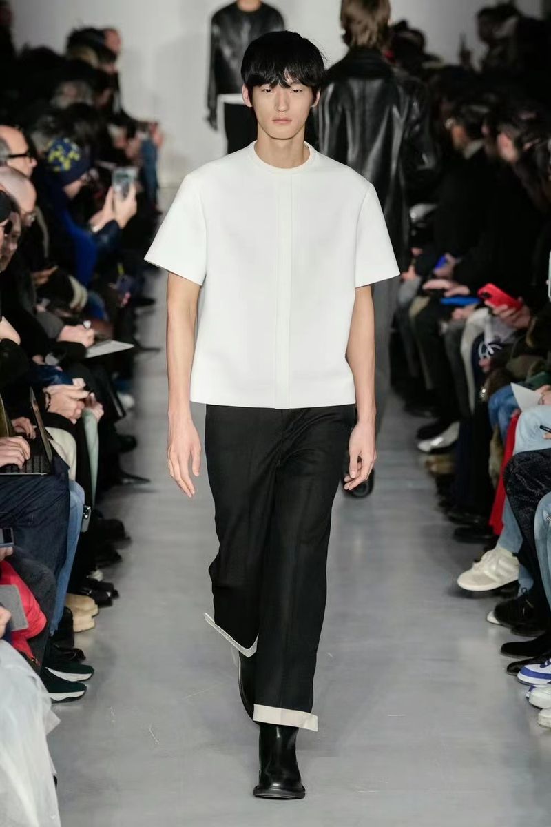 Neil Barrett F/W 24 Men's Show (Neil Barrett)