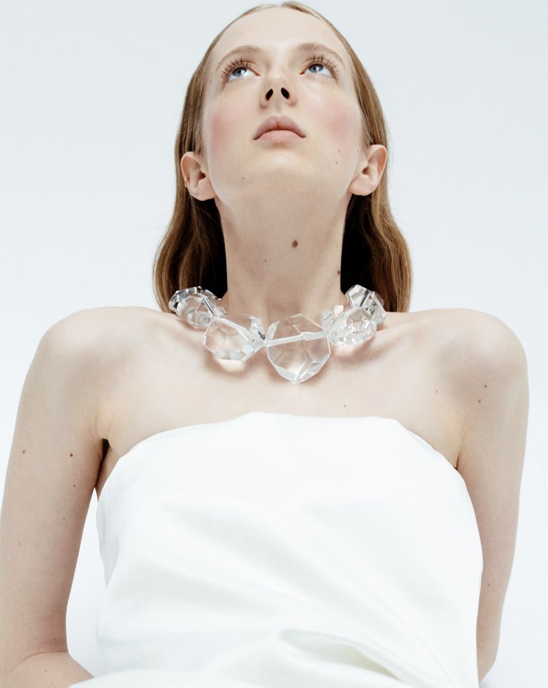 RED by Maona Micoud (My Magazine)