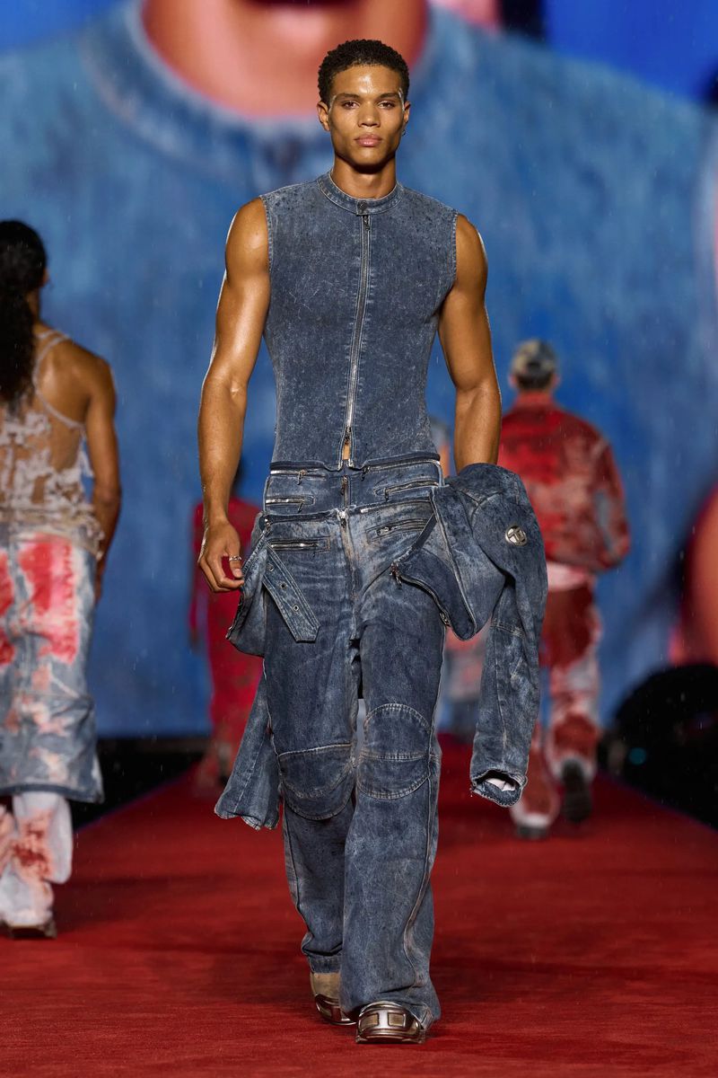 Diesel S/S 24 Show (Diesel)