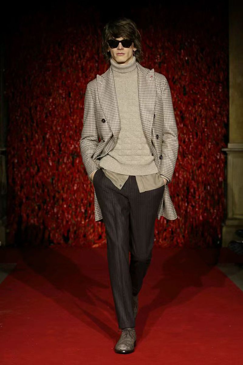 Isaia F/W 24 Men's Show (Various Shows)