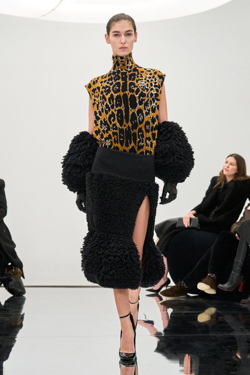 Alaïa Summer/Fall 2024 Show (Alaïa)