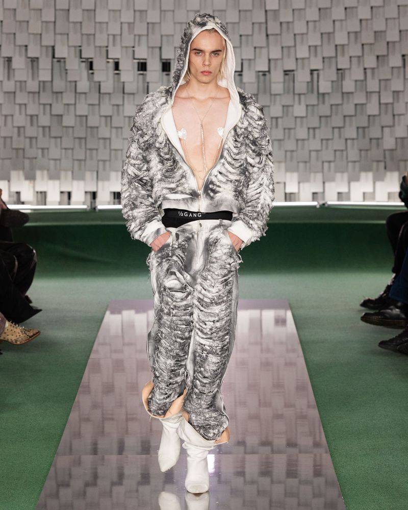½mamuor™ F/W 24 Show (Various Shows)