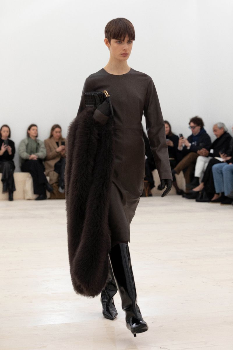 Totême F/W 24 Show (Totême)