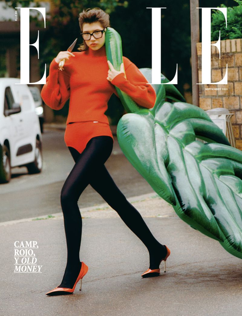 Camp Rojo Y Old Money (Elle Mexico)