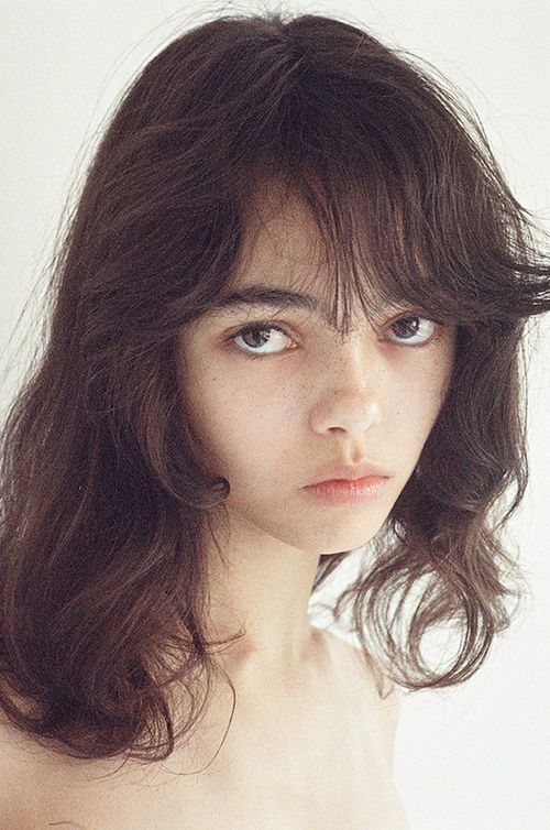 Sam Davis - Model Profile - Photos & latest news