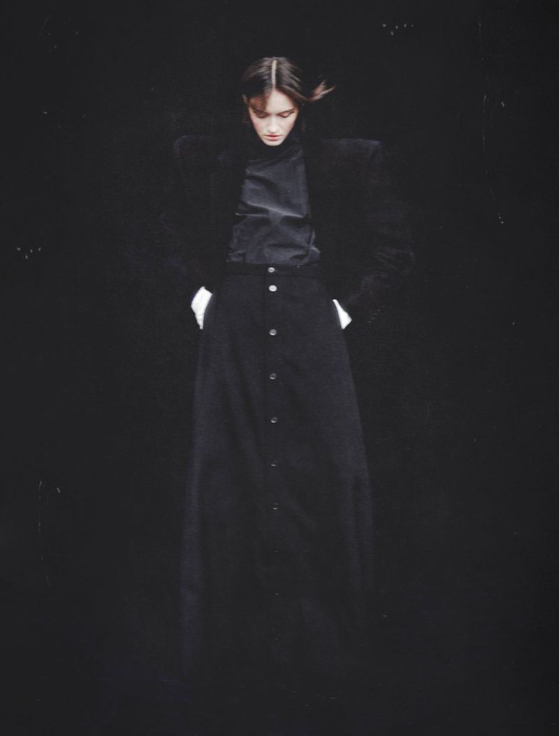 Into a dream (Mojeh Magazine)