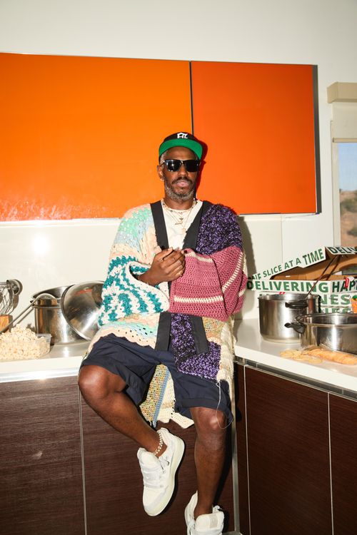 Javon Drake - Fashion Editor/Stylist Profile - Photos & latest news