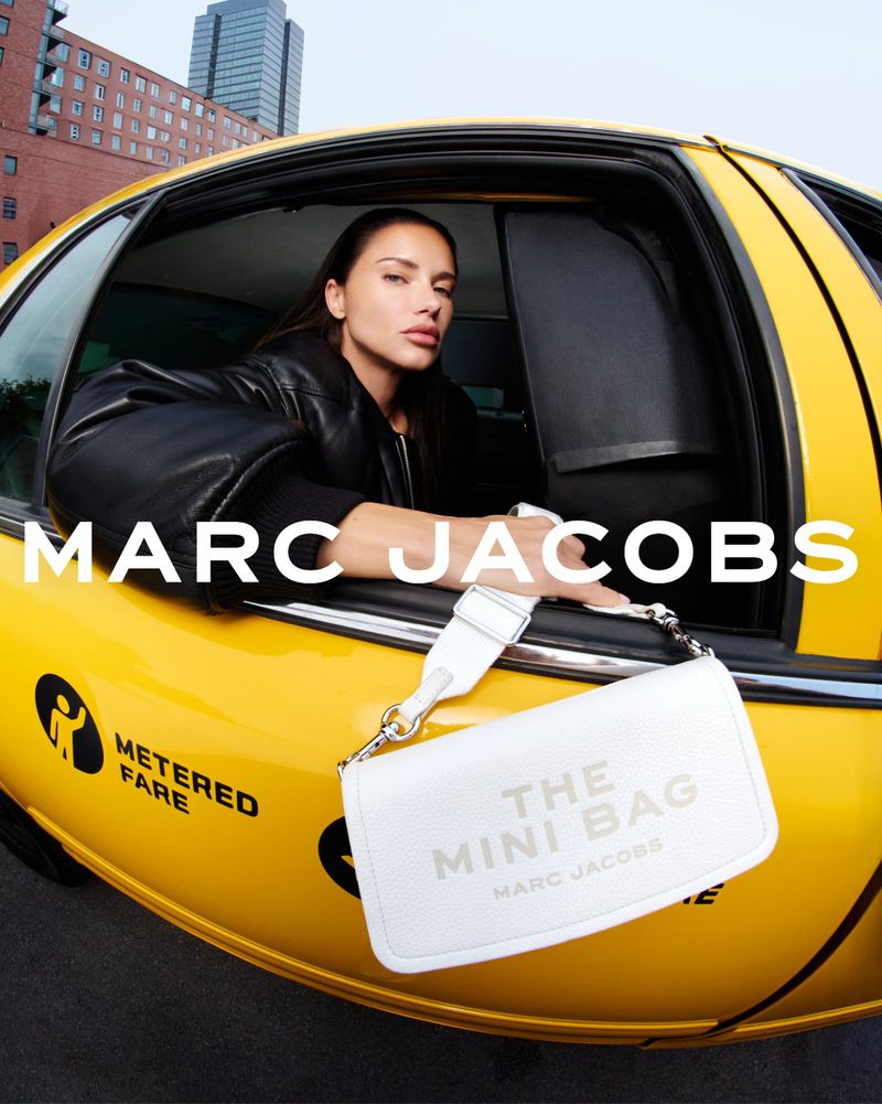 The Marc Jacobs Essentials 2024 Campaign Marc Jacobs (Marc Jacobs)
