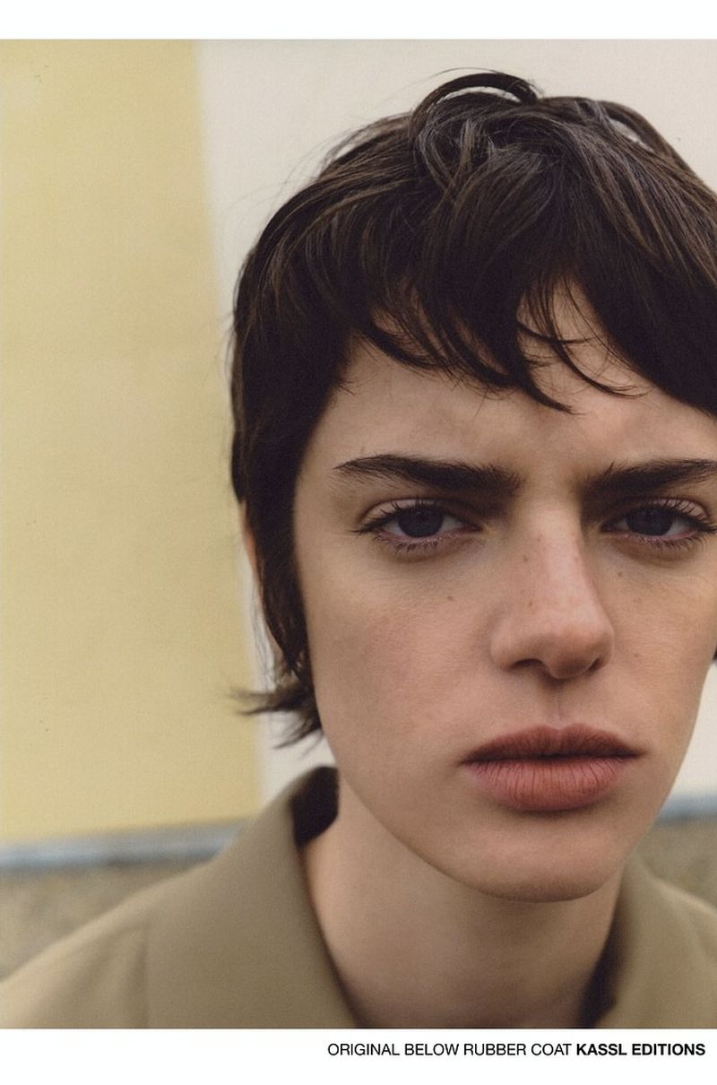 Dynamic Threads (One Magazine)