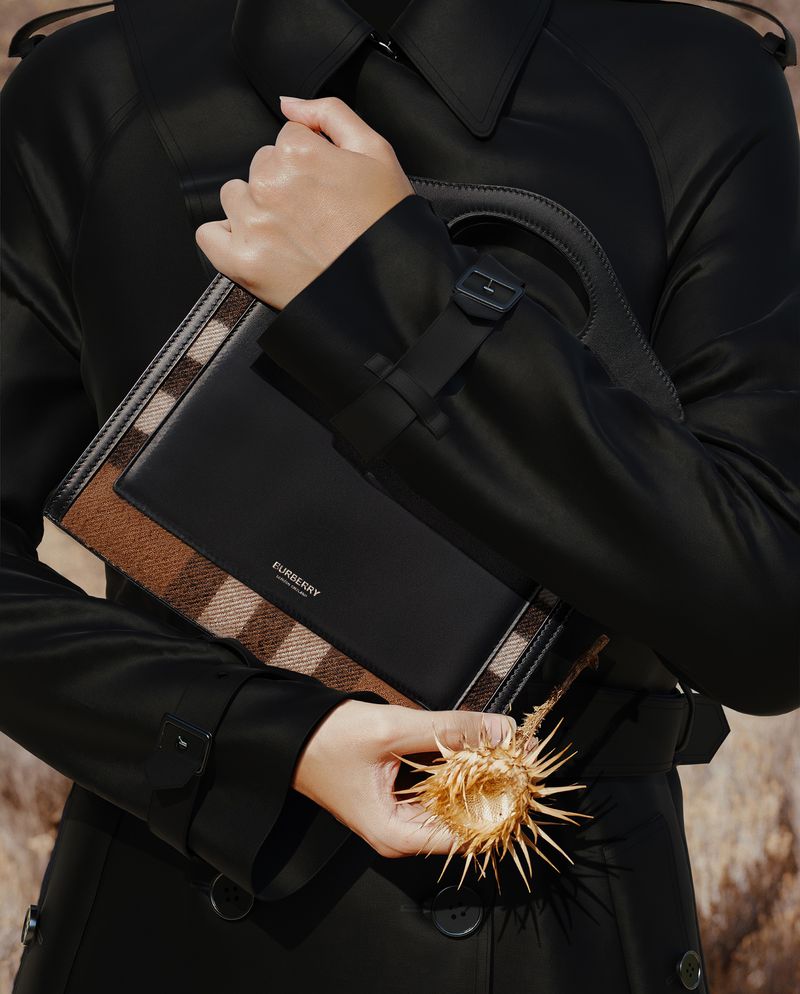 FARFETCH X BURBERRY (Farfetch)