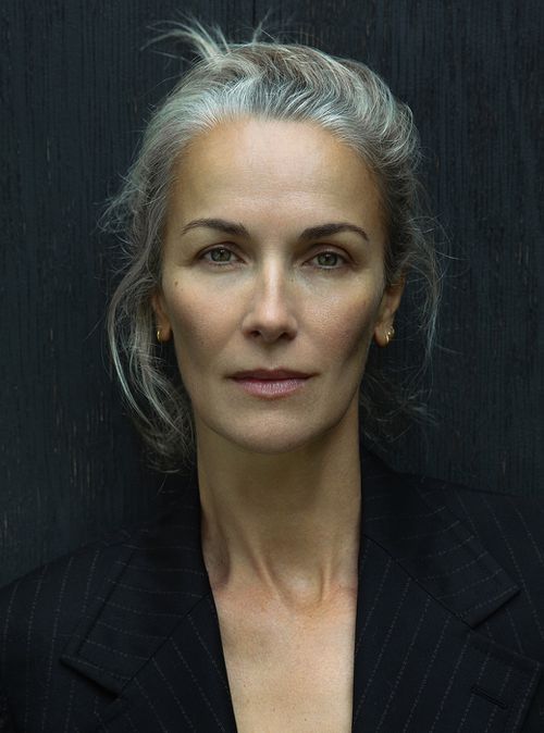 Estelle Levy - Model - detail by client