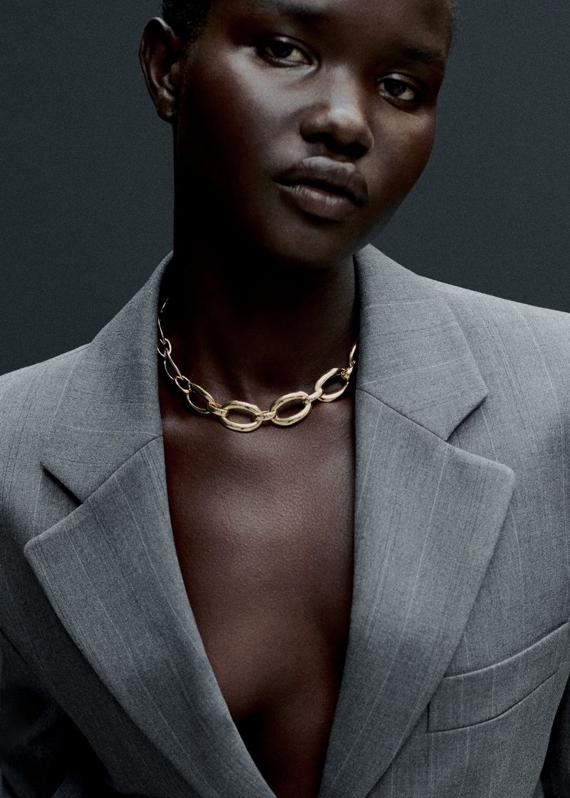 Mango Woman: Office Wear (Mango)