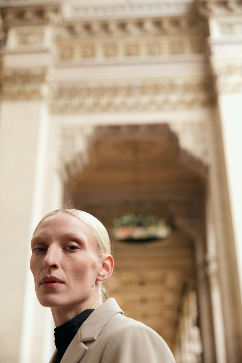 MAGGIE MAURER IN MILAN X ECI WOMAN AW24 (El Corte Ingles)