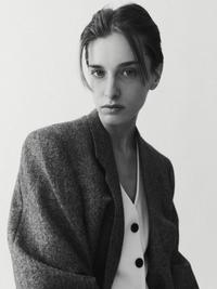 Lea Lukek - Model Profile - Photos & latest news