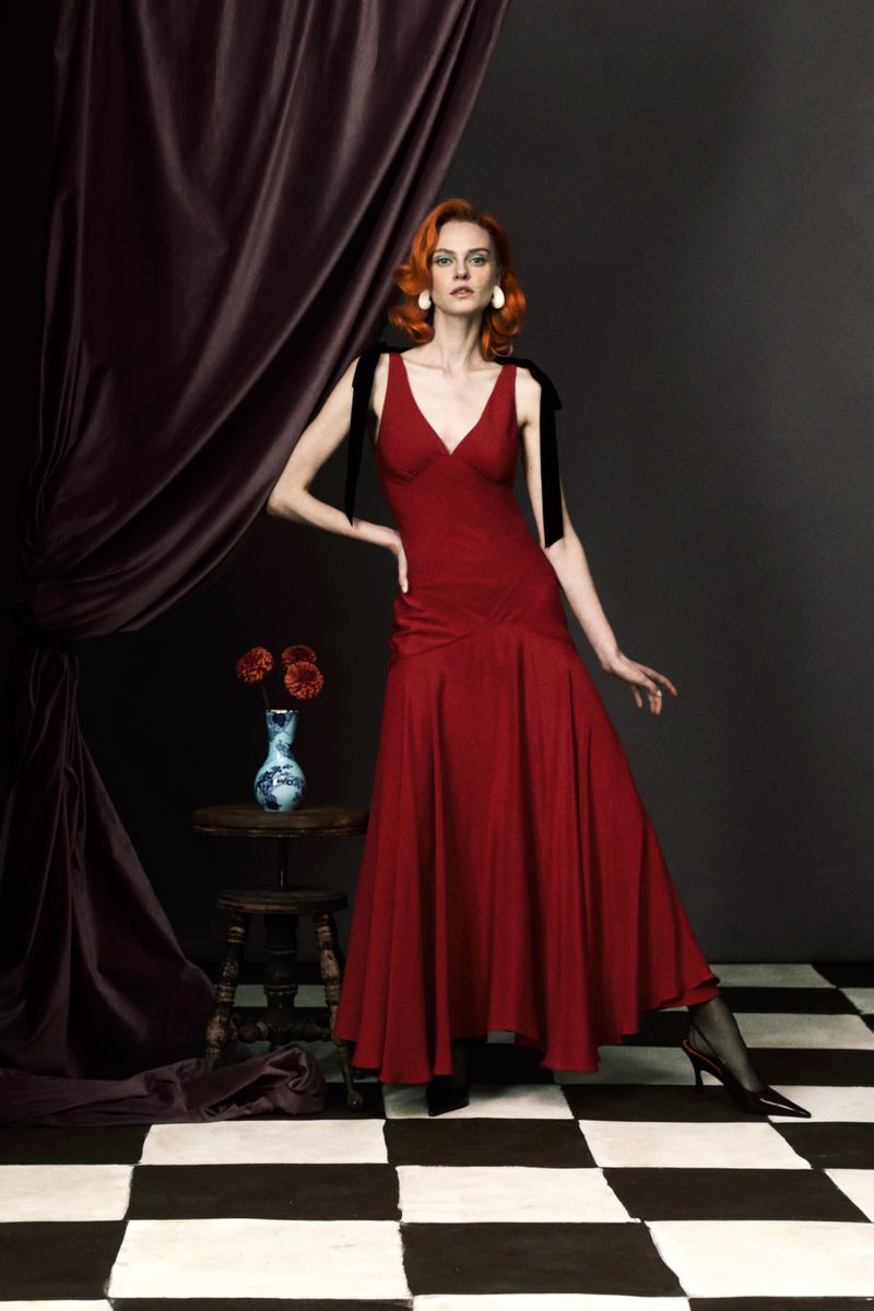 2024 Holiday Campaign (Moda Operandi)