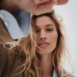 Maggie Rawlins - Model Profile - Photos & latest news