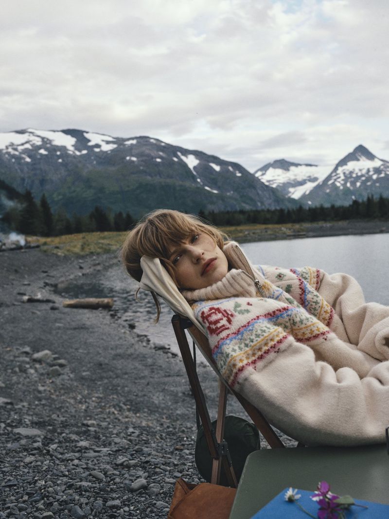 Anthropologie Winter 2024 Cozy Campaign (Anthropologie)