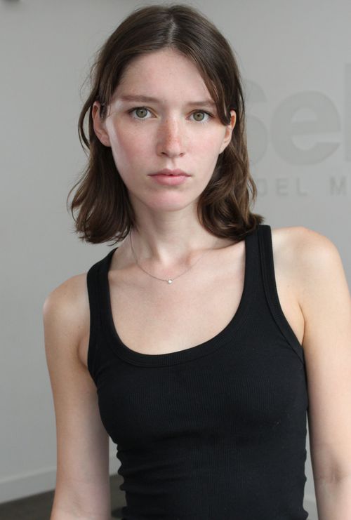 Lottie Hayes - Model Profile - Photos & latest news