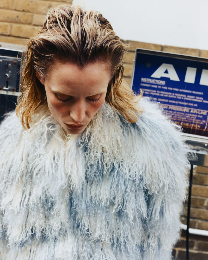 GEM BY TOFJAN (Portrait)