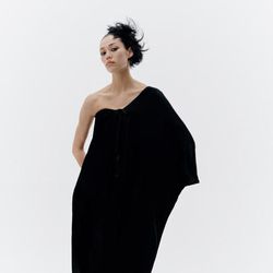 Jade Nguyen - Model Profile - Photos & latest news