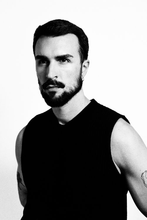 Benoit Guinot - Fashion Editor/Stylist Profile - Photos & latest news