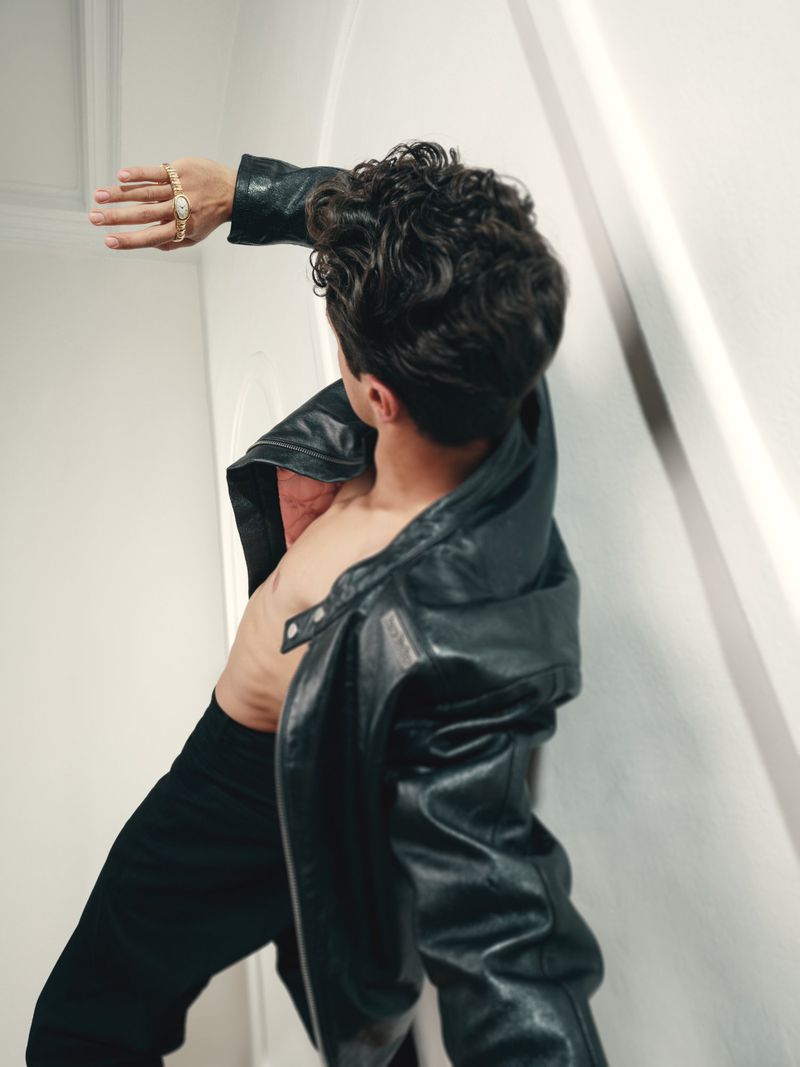 Cyrus Amini (Mojeh Magazine)