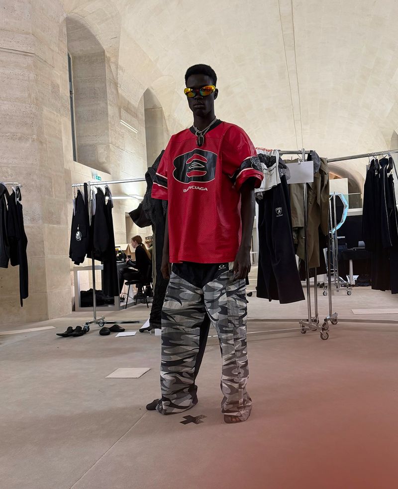 Balenciaga Pre-Fall 2025 Lookbook (Balenciaga)