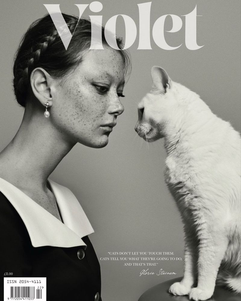 Violet Book Issue #22 Covers (Violet Book)