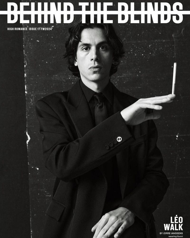 Léo Walk (Behind the Blinds)