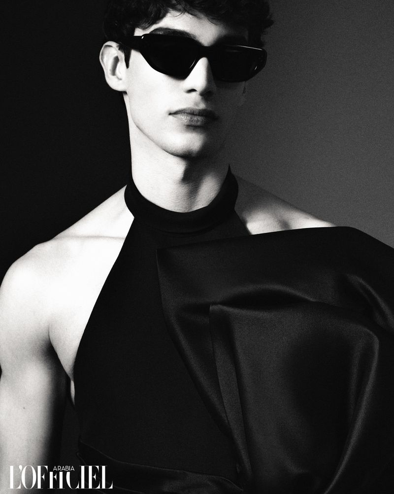 Darkness Revealed (L'Officiel Arabia)
