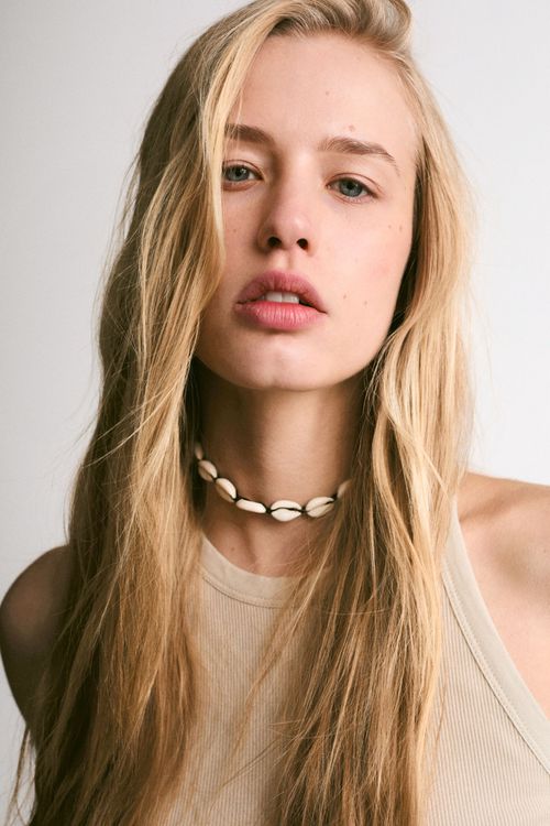 Gabriela Przeorska - Model - detail by client