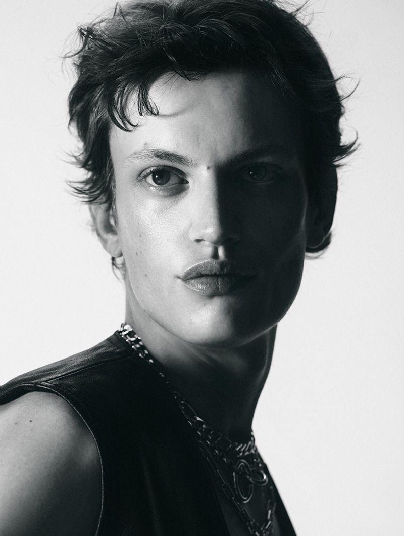 The Beauty Series (Portrait)