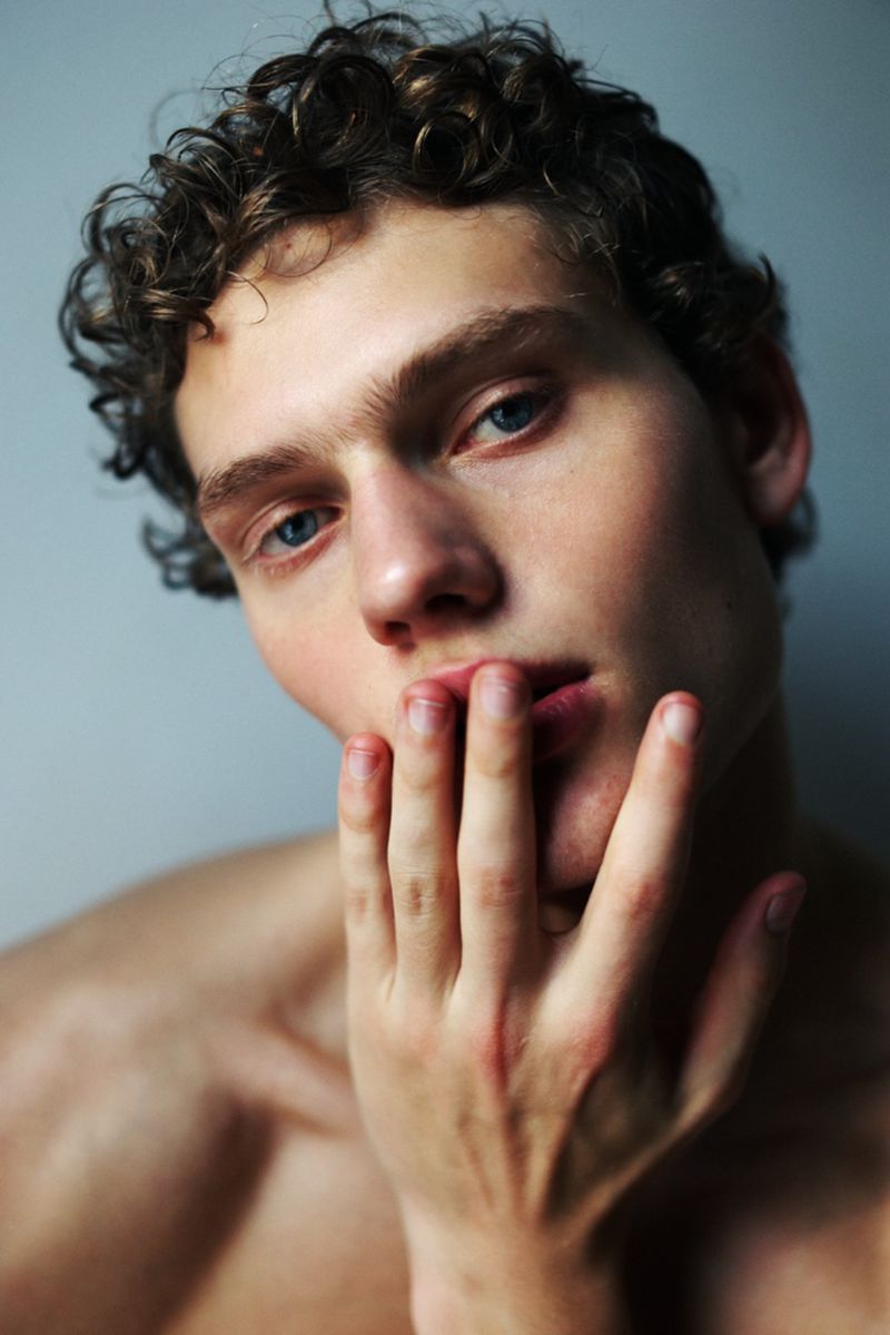 Caesar by Hadear (Behind the Blinds)