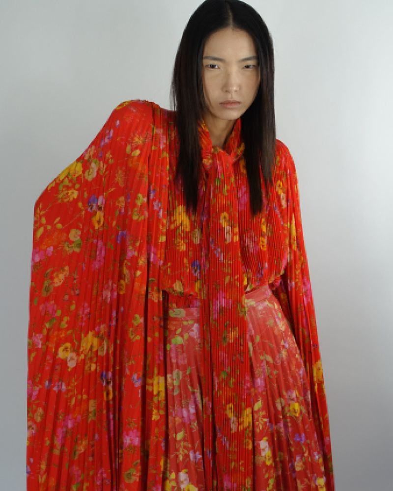 LOOK 232 YUN (LOOK ONE)