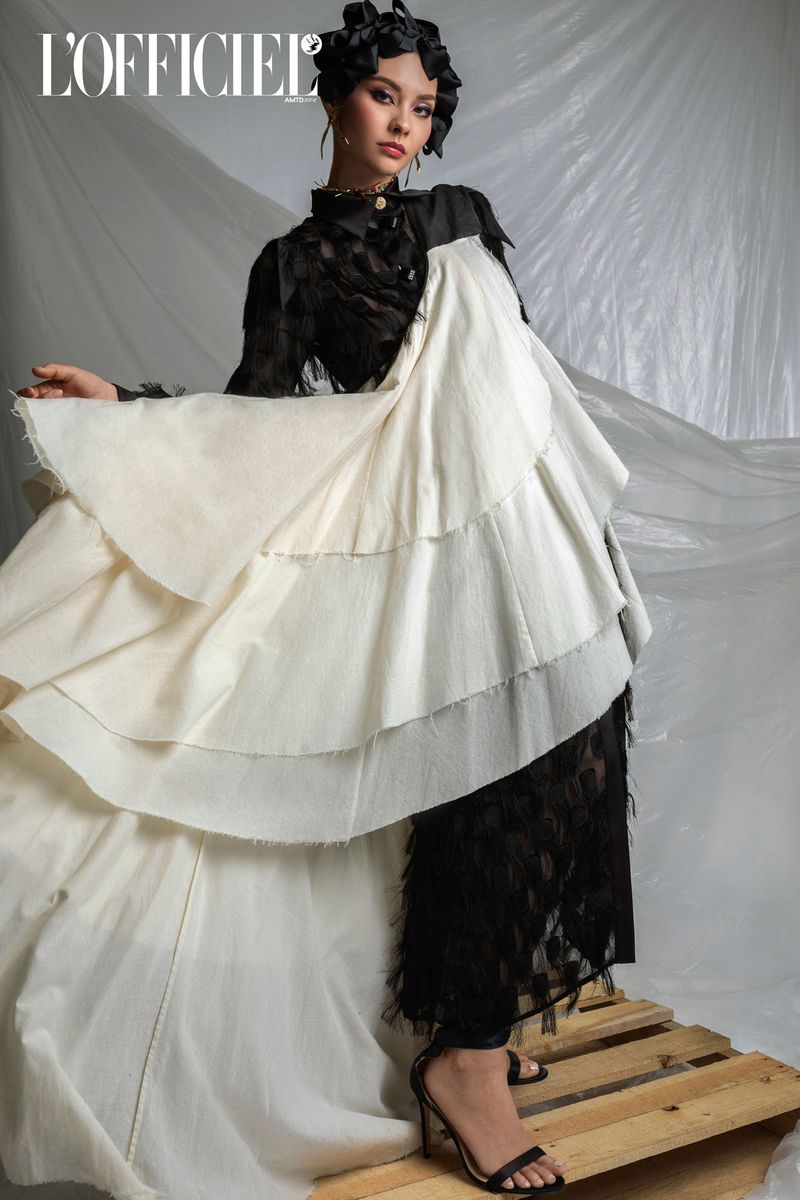 Electric Glamour (L'Officiel Ukraine)