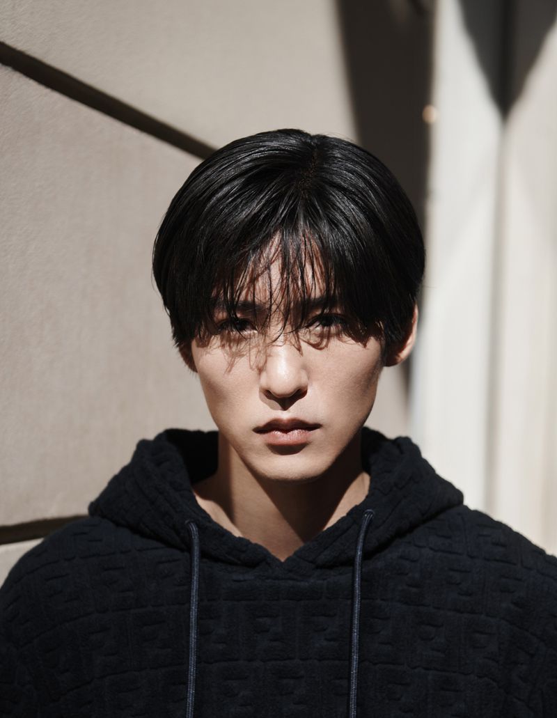 Ren Meguro (Elle Japan)