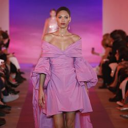 Minnie Warren - Model Profile - Photos & latest news