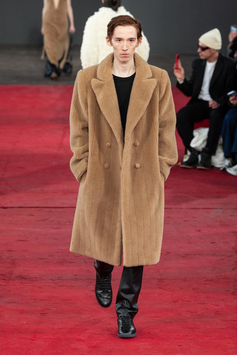 Gabriela Hearst F/W 24 Show (Gabriela Hearst)