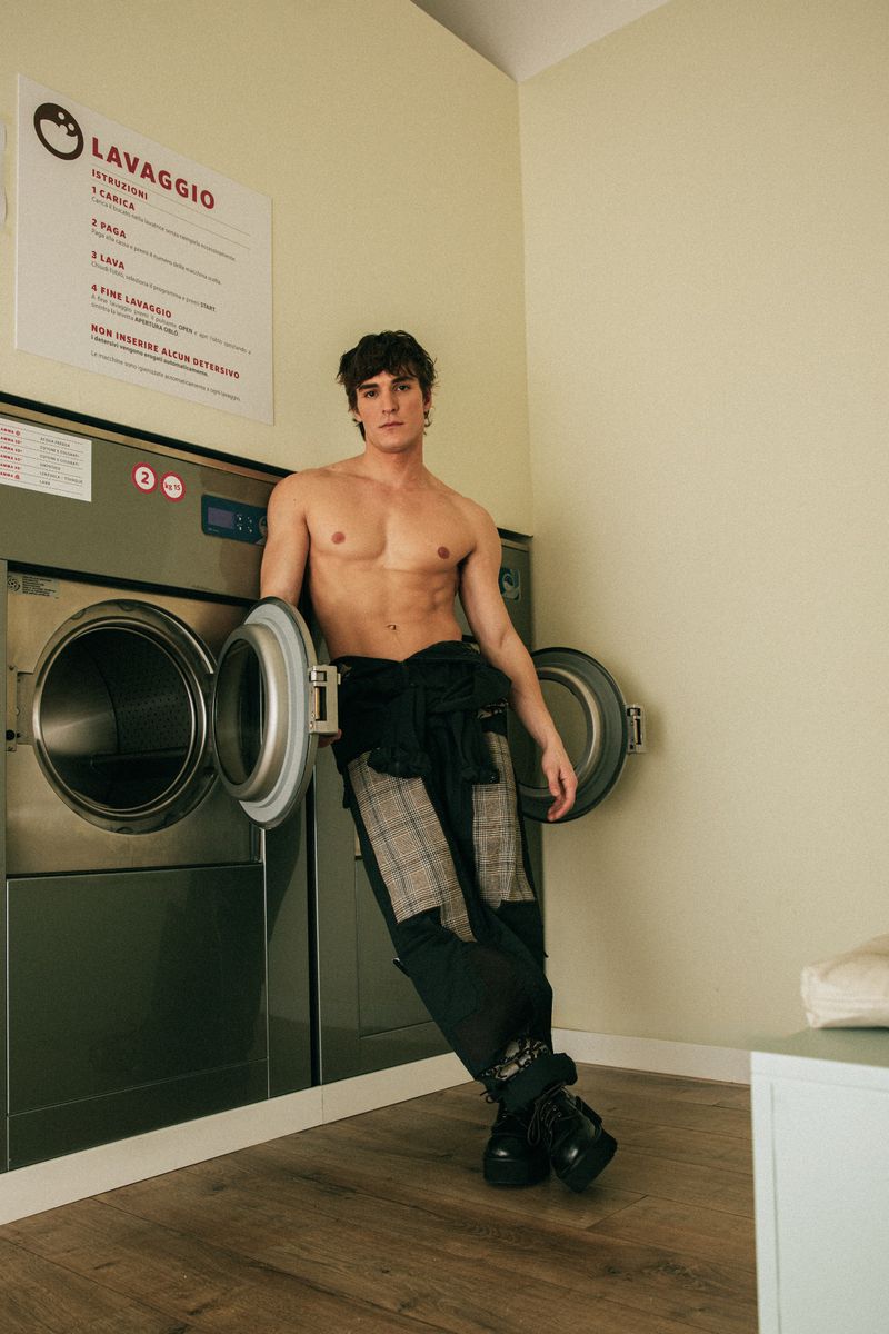 The Laundry boy (The MenStyle Brasil)